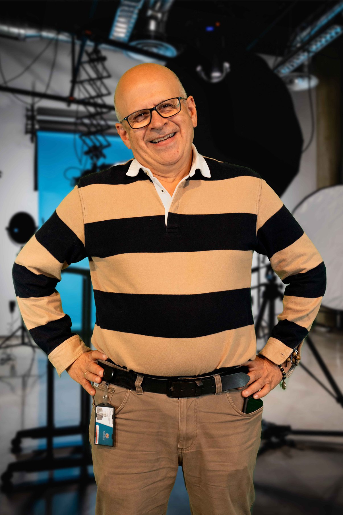 Actuar, más que su profesión es todo un arte, él es el "Melo" Actor ...