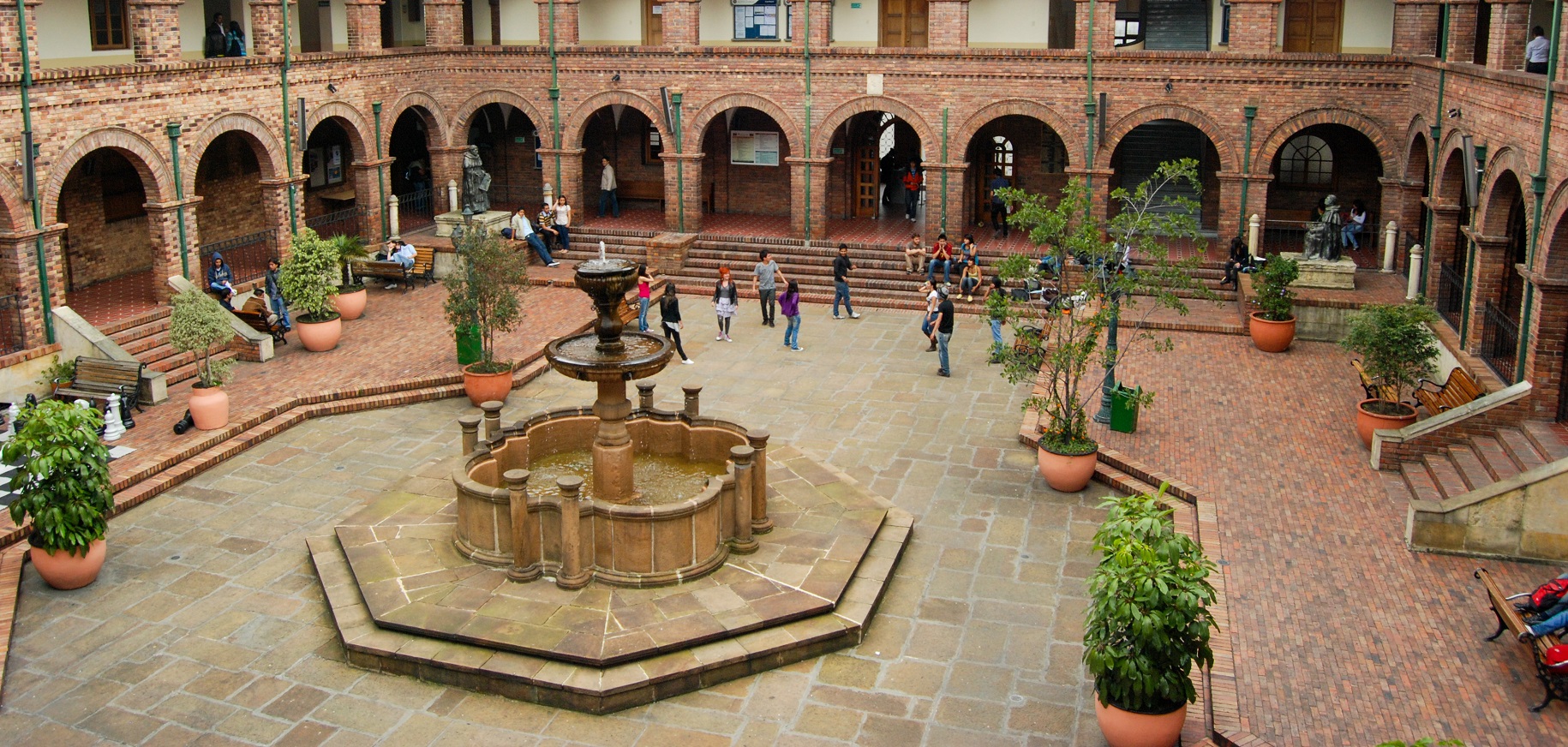 Estudiante de la DUAD se destaca por su desempeño académico